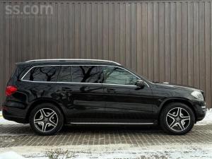 Черный Мерседес ГЛ 350 2013 в Рига, объемом двигателя 3.00 л и пробегом 0 тыс. км за 18990 €, фото 7 на AUTOMOTO.COM.LV