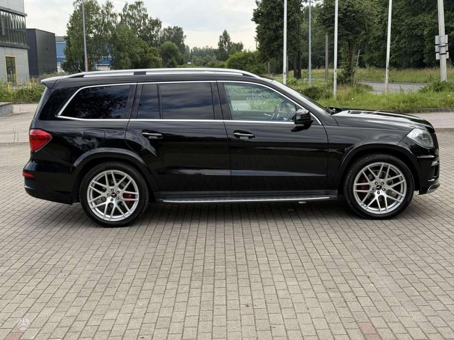 Melns Mercedes-Benz GL 350 2013 Kauņa, ar dzinēja tilpumu 3.00 L un nobraukumu 259 tūkst. km par 18500 €, foto 5 vietnē AUTOMOTO.COM.LV