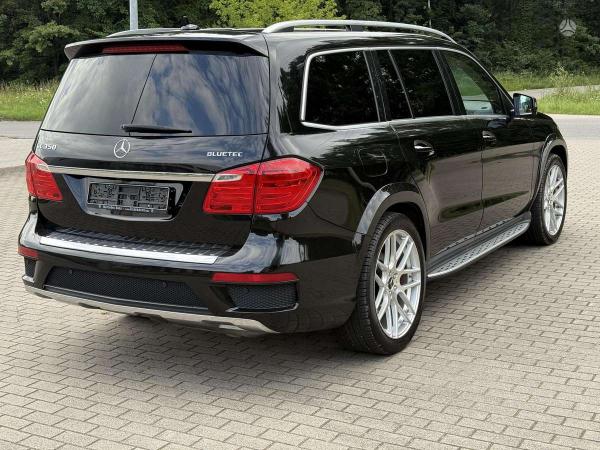 Melns Mercedes-Benz GL 350 2013 Kauņa, ar dzinēja tilpumu 3.00 L un nobraukumu 259 tūkst. km par 18500 €, foto 5 vietnē AUTOMOTO.COM.LV