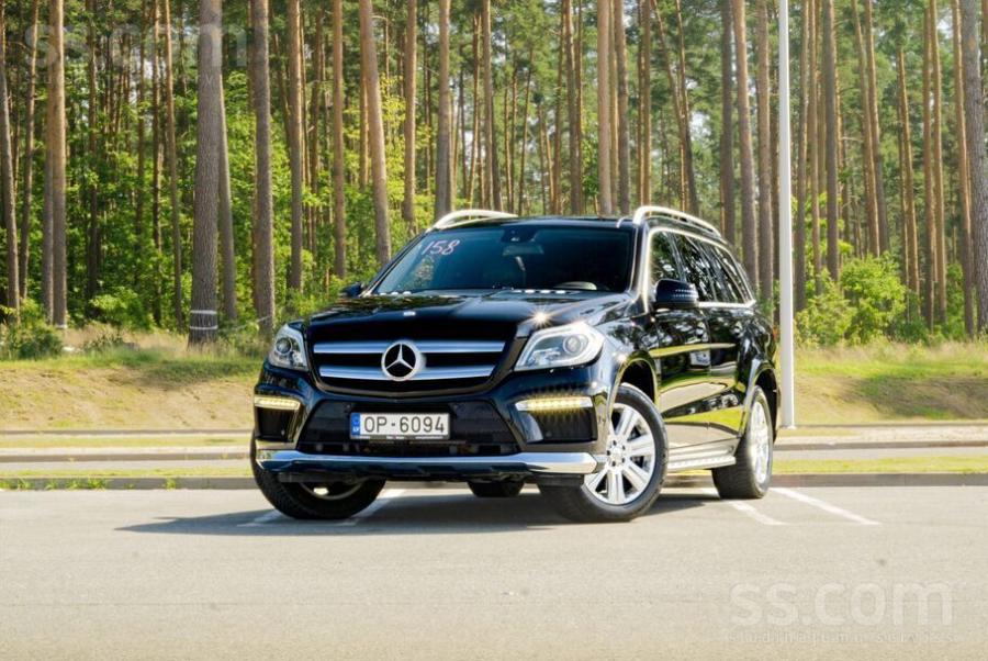 Black Mercedes-Benz GL 350 2013 in Riga, with an engine capacity of 3.00 L and mileage of 269 thousand km for 18990 €, photo 1 on AUTOMOTO.COM.LV