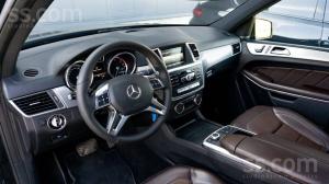 Black Mercedes-Benz GL 350 2013 in Riga, with an engine capacity of 3.00 L and mileage of 269 thousand km for 18990 €, photo 11 on AUTOMOTO.COM.LV