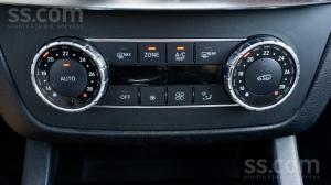 Black Mercedes-Benz GL 350 2013 in Riga, with an engine capacity of 3.00 L and mileage of 269 thousand km for 18990 €, photo 17 on AUTOMOTO.COM.LV