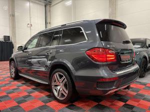 Melns Mercedes-Benz GL 350 2013 Viļņa, ar dzinēja tilpumu 2.99 L un nobraukumu 101 tūkst. km par 22500 €, foto 7 vietnē AUTOMOTO.COM.LV