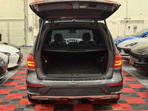 Melns Mercedes-Benz GL 350 2013 Viļņa, ar dzinēja tilpumu 2.99 L un nobraukumu 101 tūkst. km par 22500 €, foto 34 vietnē AUTOMOTO.COM.LV