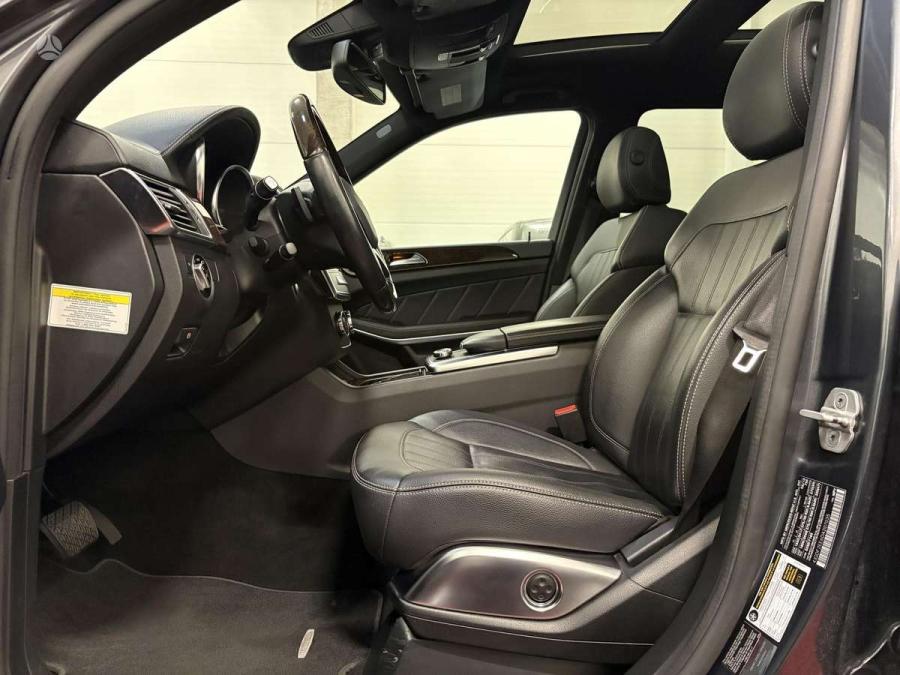 Melns Mercedes-Benz GL 350 2013 Viļņa, ar dzinēja tilpumu 2.99 L un nobraukumu 101 tūkst. km par 22290 €, foto 14 vietnē AUTOMOTO.COM.LV