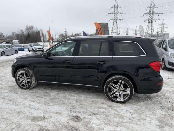Melns Mercedes-Benz GL 350 2014 Kauņa, ar dzinēja tilpumu 2.99 L un nobraukumu 165 tūkst. km par 19900 €, foto 11 vietnē AUTOMOTO.COM.LV