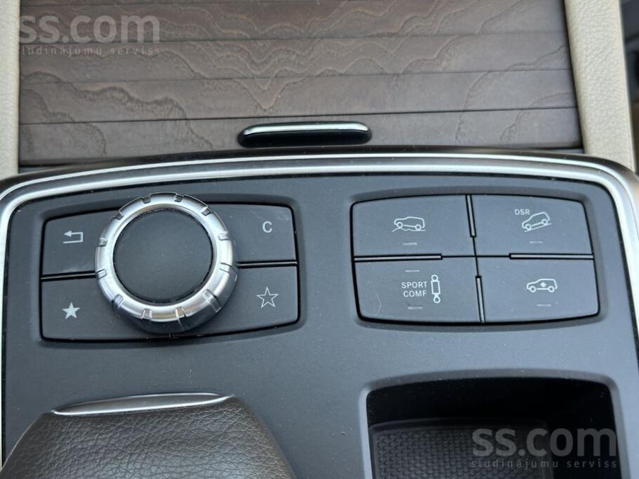 Melns Mercedes-Benz GL 350 2014 Jūrmala, ar dzinēja tilpumu 3.00 L un nobraukumu 0 tūkst. km par 17400 €, foto 14 vietnē AUTOMOTO.COM.LV