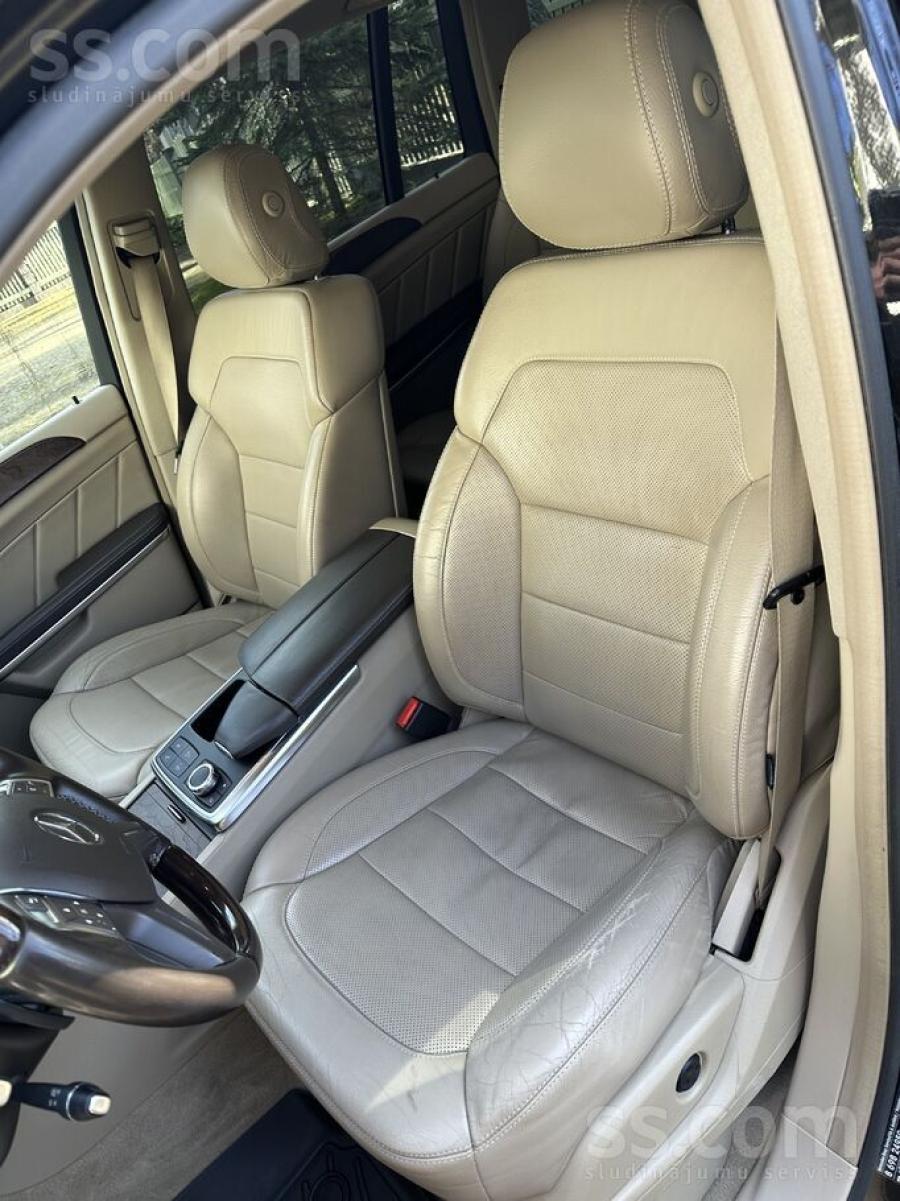 Melns Mercedes-Benz GL 350 2014 Jūrmala, ar dzinēja tilpumu 3.00 L un nobraukumu 0 tūkst. km par 17400 €, foto 17 vietnē AUTOMOTO.COM.LV