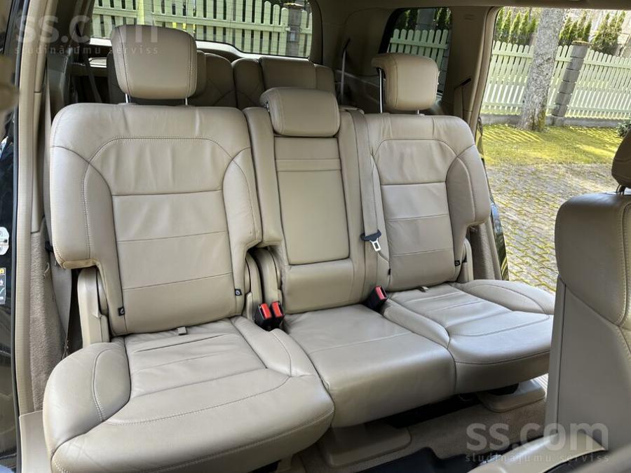 Melns Mercedes-Benz GL 350 2014 Jūrmala, ar dzinēja tilpumu 3.00 L un nobraukumu 0 tūkst. km par 17400 €, foto 21 vietnē AUTOMOTO.COM.LV