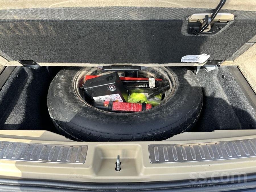 Melns Mercedes-Benz GL 350 2014 Jūrmala, ar dzinēja tilpumu 3.00 L un nobraukumu 0 tūkst. km par 17400 €, foto 36 vietnē AUTOMOTO.COM.LV
