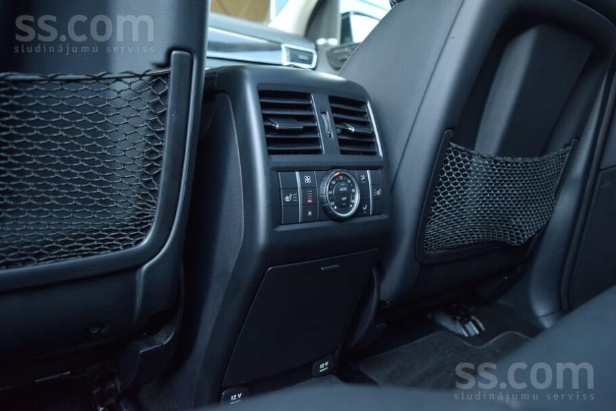Melns Mercedes-Benz GL 350 2014 Rīga, ar dzinēja tilpumu 3.00 L un nobraukumu 106 tūkst. km par 18000 €, foto 16 vietnē AUTOMOTO.COM.LV