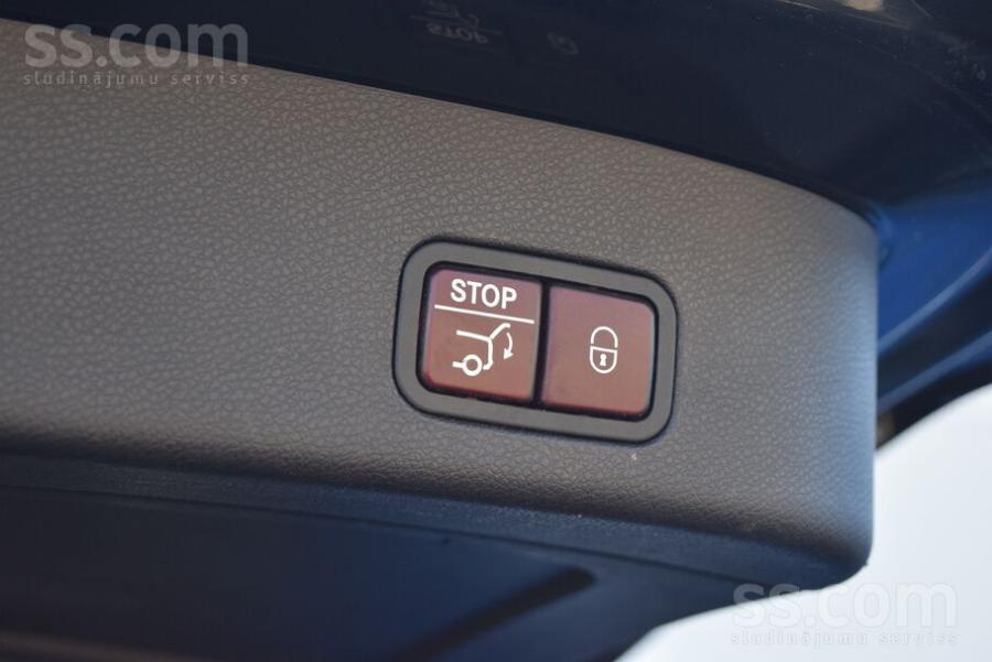 Melns Mercedes-Benz GL 350 2014 Rīga, ar dzinēja tilpumu 3.00 L un nobraukumu 106 tūkst. km par 18000 €, foto 18 vietnē AUTOMOTO.COM.LV