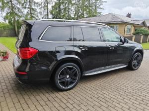 Melns Mercedes-Benz GL 350 2014 Marijampole, ar dzinēja tilpumu 3.00 L un nobraukumu 275 tūkst. km par 25000 €, foto 7 vietnē AUTOMOTO.COM.LV