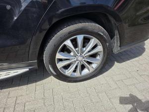 Black Mercedes-Benz GL 350 2014 in Vilnius, with an engine capacity of 2.99 L and mileage of 170 thousand km for 17900 €, photo 7 on AUTOMOTO.COM.LV