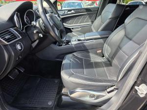 Black Mercedes-Benz GL 350 2014 in Vilnius, with an engine capacity of 2.99 L and mileage of 170 thousand km for 17900 €, photo 10 on AUTOMOTO.COM.LV