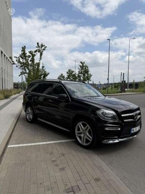 Black Mercedes-Benz GL 350 2014 in Vilnius, with an engine capacity of 2.99 L and mileage of 297 thousand km for 20200 €, photo  on AUTOMOTO.COM.LV