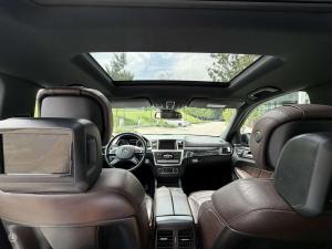 Black Mercedes-Benz GL 350 2014 in Vilnius, with an engine capacity of 2.99 L and mileage of 297 thousand km for 20200 €, photo 11 on AUTOMOTO.COM.LV