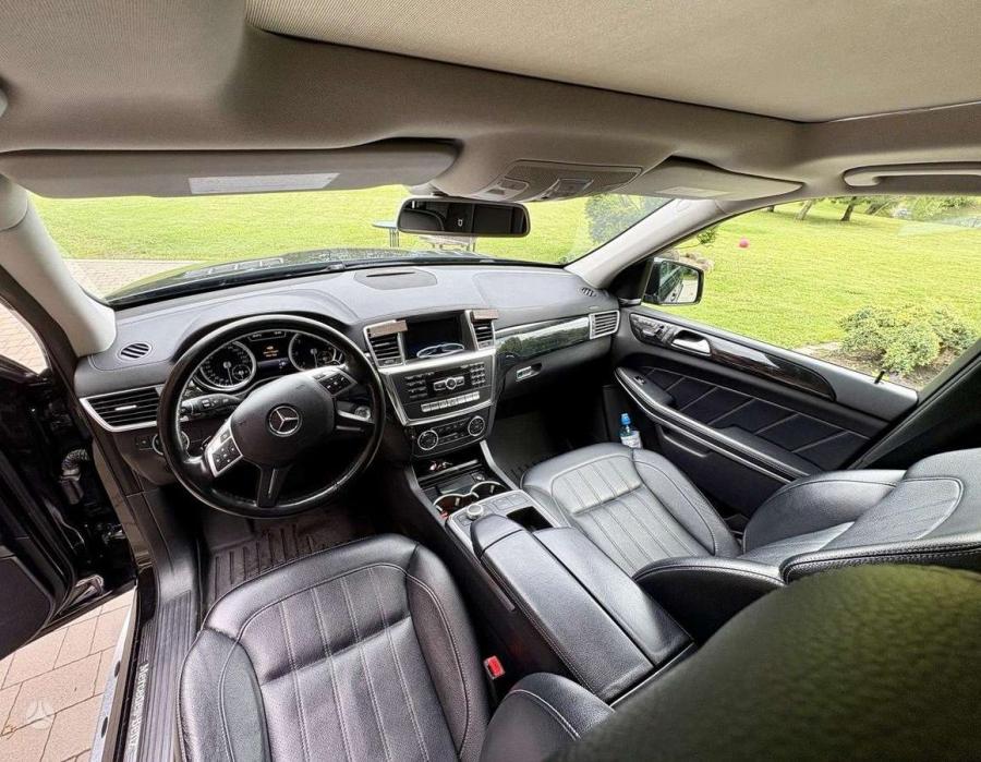 Melns Mercedes-Benz GL 350 2014 Vilkaviškis, ar dzinēja tilpumu 2.99 L un nobraukumu 150 tūkst. km par 24000 €, foto 6 vietnē AUTOMOTO.COM.LV