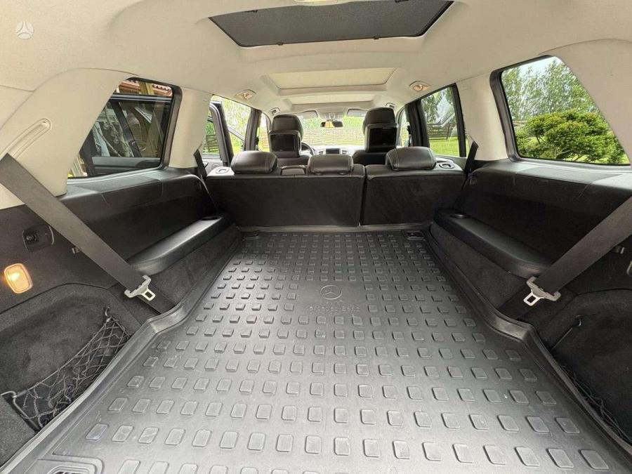 Melns Mercedes-Benz GL 350 2014 Vilkaviškis, ar dzinēja tilpumu 2.99 L un nobraukumu 150 tūkst. km par 24000 €, foto 7 vietnē AUTOMOTO.COM.LV