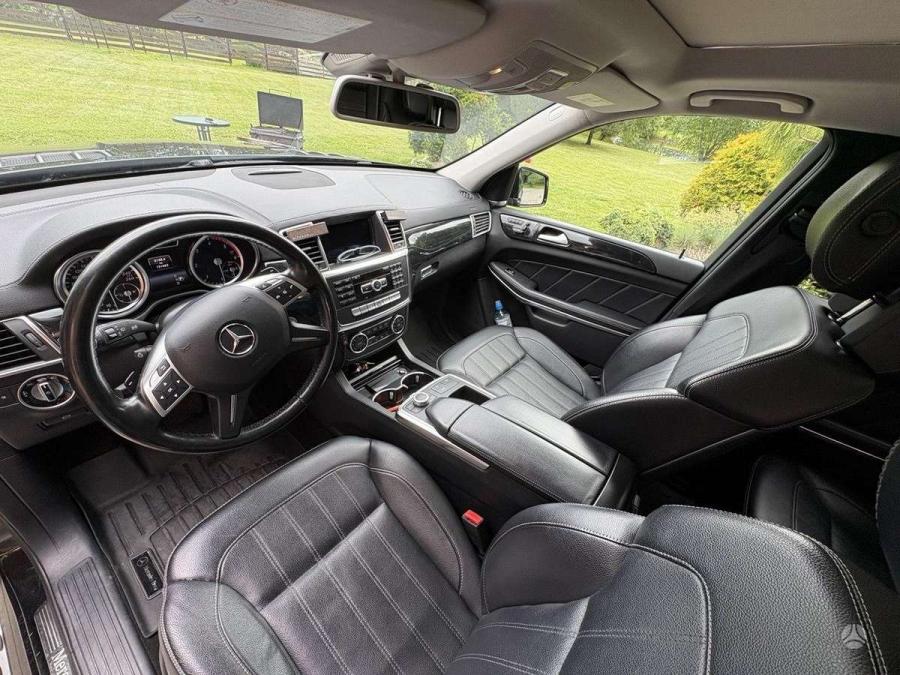 Melns Mercedes-Benz GL 350 2014 Vilkaviškis, ar dzinēja tilpumu 2.99 L un nobraukumu 150 tūkst. km par 24000 €, foto 8 vietnē AUTOMOTO.COM.LV