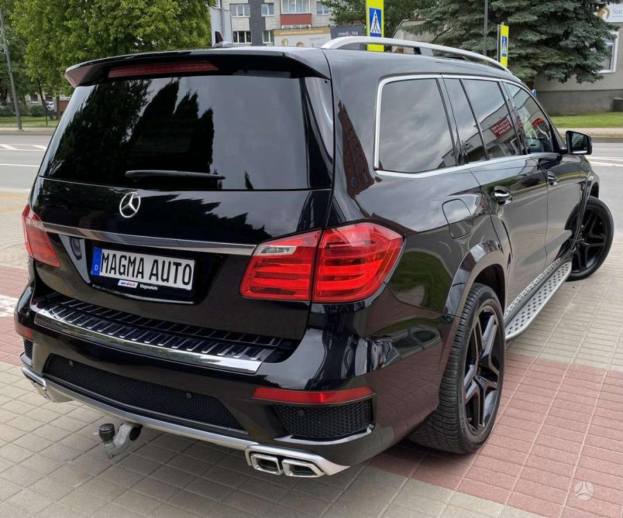 Black Mercedes-Benz GL 350 2014 in Marijampole, with an engine capacity of 2.99 L and mileage of 328 thousand km for 22450 €, photo 5 on AUTOMOTO.COM.LV