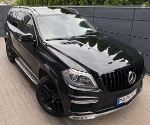 Black Mercedes-Benz GL 350 2014 in Marijampole, with an engine capacity of 2.99 L and mileage of 328 thousand km for 22450 €, photo 7 on AUTOMOTO.COM.LV