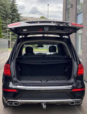 Black Mercedes-Benz GL 350 2014 in Marijampole, with an engine capacity of 2.99 L and mileage of 328 thousand km for 22450 €, photo 21 on AUTOMOTO.COM.LV