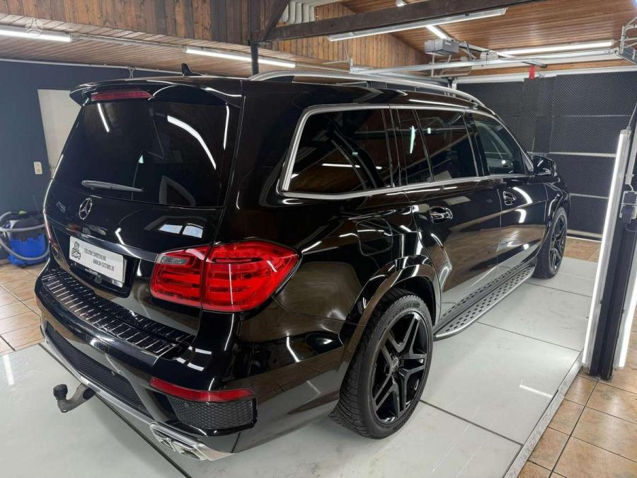Black Mercedes-Benz GL 350 2014 in Marijampole, with an engine capacity of 2.99 L and mileage of 328 thousand km for 22450 €, photo 61 on AUTOMOTO.COM.LV