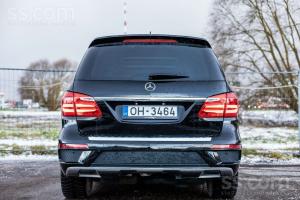 Melns Mercedes-Benz GL 350 2015 Rīga, ar dzinēja tilpumu 3.00 L un nobraukumu 280 tūkst. km par 25000 €, foto 8 vietnē AUTOMOTO.COM.LV