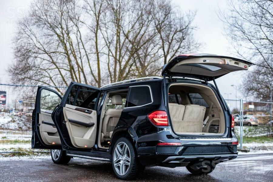 Melns Mercedes-Benz GL 350 2015 Rīga, ar dzinēja tilpumu 3.00 L un nobraukumu 280 tūkst. km par 25000 €, foto 9 vietnē AUTOMOTO.COM.LV