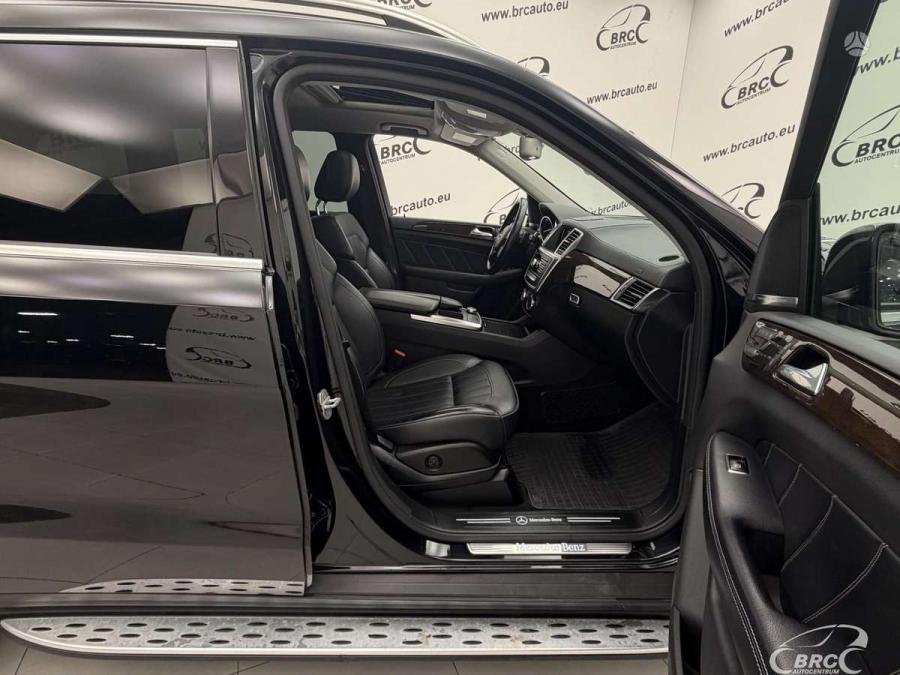Melns Mercedes-Benz GL 350 2015 Viļņa, ar dzinēja tilpumu 2.99 L un nobraukumu 215 tūkst. km par 17900 €, foto 5 vietnē AUTOMOTO.COM.LV