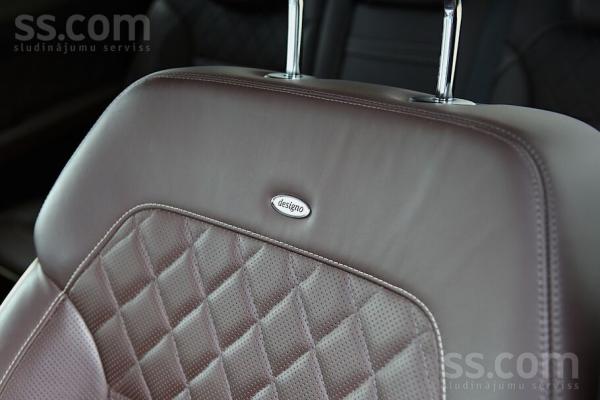 Black Mercedes-Benz GL 350 2015 in Tukums, with an engine capacity of 3.00 L and mileage of 263 thousand km for 18000 €, photo 9 on AUTOMOTO.COM.LV