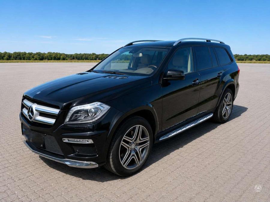 Melns Mercedes-Benz GL 350 2015 Klaipėda, ar dzinēja tilpumu 2.99 L un nobraukumu 170 tūkst. km par 24900 €, foto 3 vietnē AUTOMOTO.COM.LV