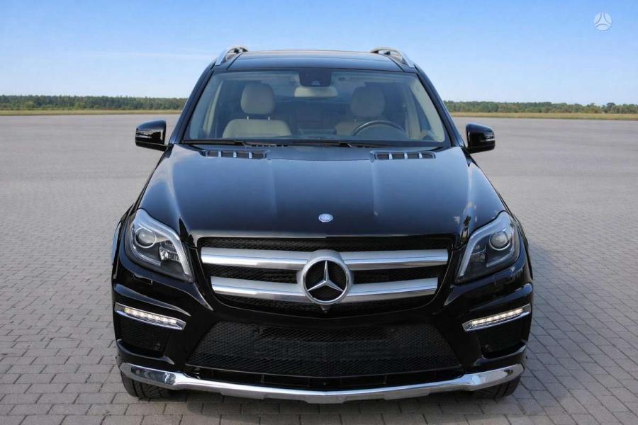 Melns Mercedes-Benz GL 350 2015 Klaipėda, ar dzinēja tilpumu 2.99 L un nobraukumu 170 tūkst. km par 24900 €, foto 9 vietnē AUTOMOTO.COM.LV
