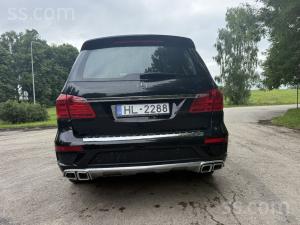 Melns Mercedes-Benz GL 350 2015 Aizkraukle, ar dzinēja tilpumu 3.00 L un nobraukumu 0 tūkst. km par 22700 €, foto 6 vietnē AUTOMOTO.COM.LV