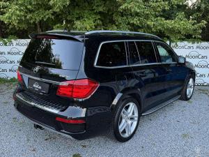 Melns Mercedes-Benz GL 350 2015 Viļņa, ar dzinēja tilpumu 2.99 L un nobraukumu 180 tūkst. km par 19000 €, foto 6 vietnē AUTOMOTO.COM.LV