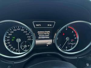 Melns Mercedes-Benz GL 350 2015 Viļņa, ar dzinēja tilpumu 2.99 L un nobraukumu 180 tūkst. km par 19000 €, foto 29 vietnē AUTOMOTO.COM.LV