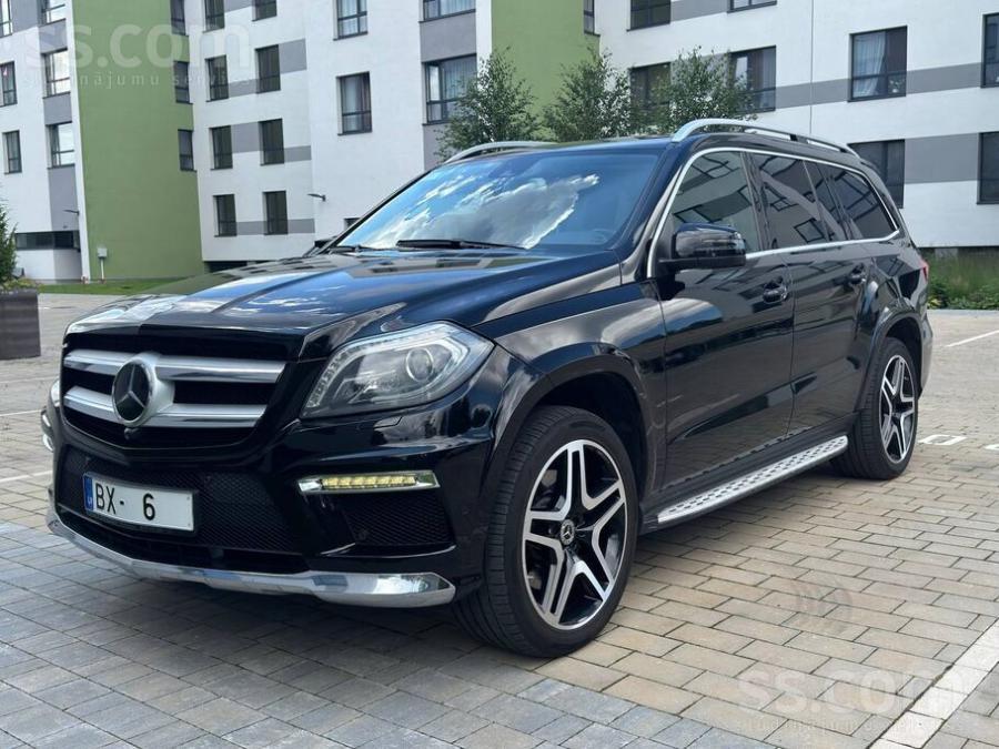 Melns Mercedes-Benz GL 350 2016 Rīga, ar dzinēja tilpumu 3.00 L un nobraukumu 162 tūkst. km par 20900 €, foto 1 vietnē AUTOMOTO.COM.LV