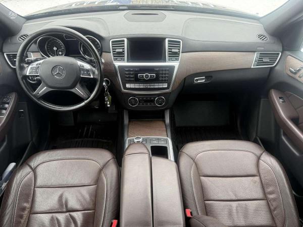 Melns Mercedes-Benz GL 350 2016 Kauņa, ar dzinēja tilpumu 2.99 L un nobraukumu 305 tūkst. km par 12500 €, foto 7 vietnē AUTOMOTO.COM.LV