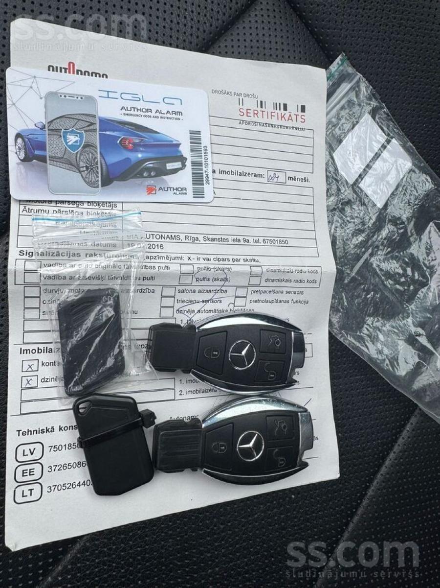 Melns Mercedes-Benz GL 350 2016 Rīga, ar dzinēja tilpumu 3.00 L un nobraukumu 218 tūkst. km par 21175 €, foto 20 vietnē AUTOMOTO.COM.LV