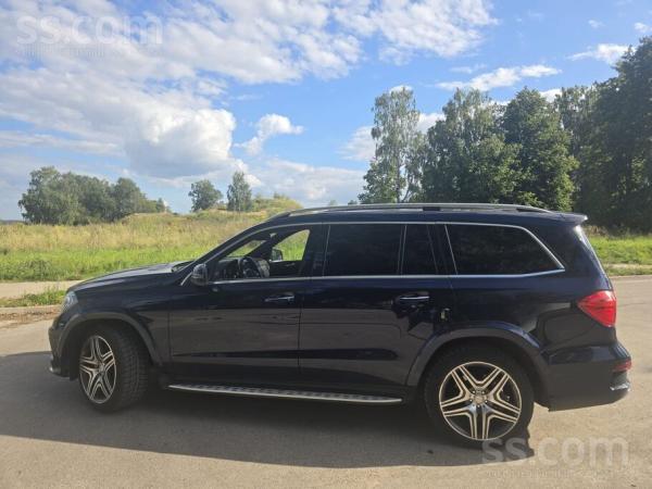 Zils Mercedes-Benz GL 350 2014 Rīga, ar dzinēja tilpumu 3.00 L un nobraukumu 304 tūkst. km par 17500 €, foto 7 vietnē AUTOMOTO.COM.LV