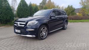 Zils Mercedes-Benz GL 350 2014 Rīga, ar dzinēja tilpumu 3.00 L un nobraukumu 304 tūkst. km par 16900 €, foto 1 vietnē AUTOMOTO.COM.LV