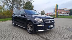 Zils Mercedes-Benz GL 350 2014 Rīga, ar dzinēja tilpumu 3.00 L un nobraukumu 304 tūkst. km par 16900 €, foto 3 vietnē AUTOMOTO.COM.LV