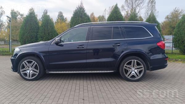 Zils Mercedes-Benz GL 350 2014 Rīga, ar dzinēja tilpumu 3.00 L un nobraukumu 304 tūkst. km par 16900 €, foto 8 vietnē AUTOMOTO.COM.LV