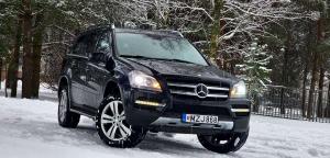 Brown Mercedes-Benz GL 350 2011 in Vilnius, with an engine capacity of 2.99 L and mileage of 123 thousand km for 16900 €, photo 2 on AUTOMOTO.COM.LV