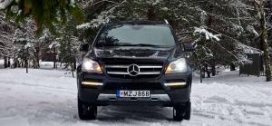Brown Mercedes-Benz GL 350 2011 in Vilnius, with an engine capacity of 2.99 L and mileage of 123 thousand km for 16900 €, photo 3 on AUTOMOTO.COM.LV