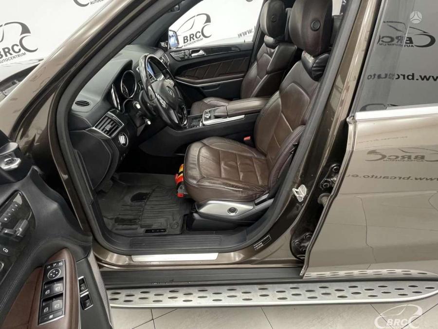 Brown Mercedes-Benz GL 350 2013 in Vilnius, with an engine capacity of 2.99 L and mileage of 387 thousand km for 15500 €, photo 29 on AUTOMOTO.COM.LV