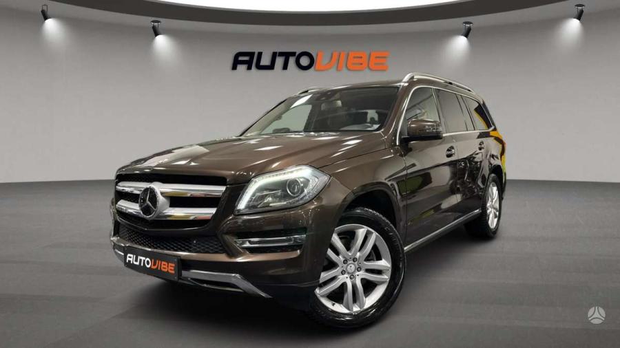 Brūns Mercedes-Benz GL 350 2015 Viļņa, ar dzinēja tilpumu 2.99 L un nobraukumu 238 tūkst. km par 24222 €, foto 1 vietnē AUTOMOTO.COM.LV