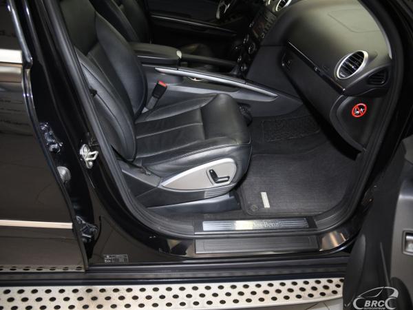 Mercedes-Benz GL 350 2011 in Vilnius, with an engine capacity of 2.99 L and mileage of 370 thousand km for 7000 €, photo 6 on AUTOMOTO.COM.LV