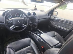 Pelēks Mercedes-Benz GL 350 2010 Kauņa, ar dzinēja tilpumu 3.00 L un nobraukumu 284 tūkst. km par 4800 €, foto 7 vietnē AUTOMOTO.COM.LV